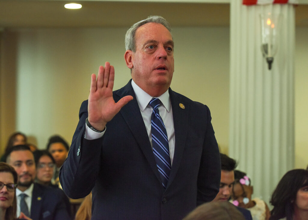 Senator Dale Fowler sworn in for a new term - Dale Fowler