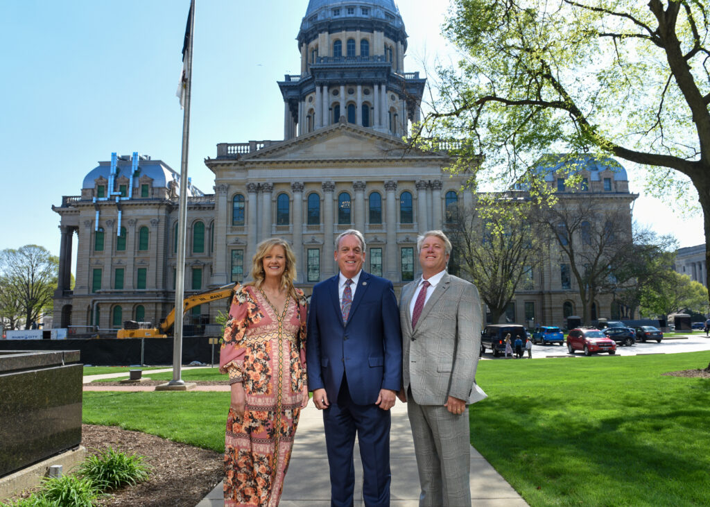 Sen. Fowler recognizes Rendleman Orchards for 150 years - Dale Fowler
